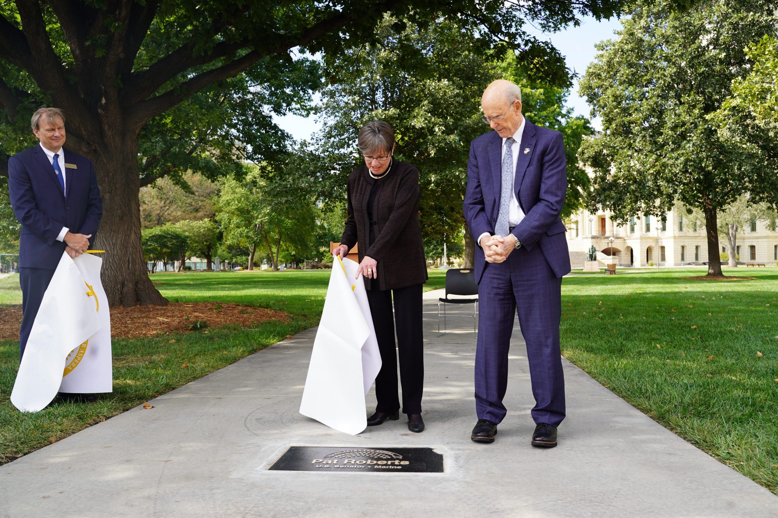 Governor Laura Kelly Unveils Walk of Honor Plaque Dedicated to Former ...