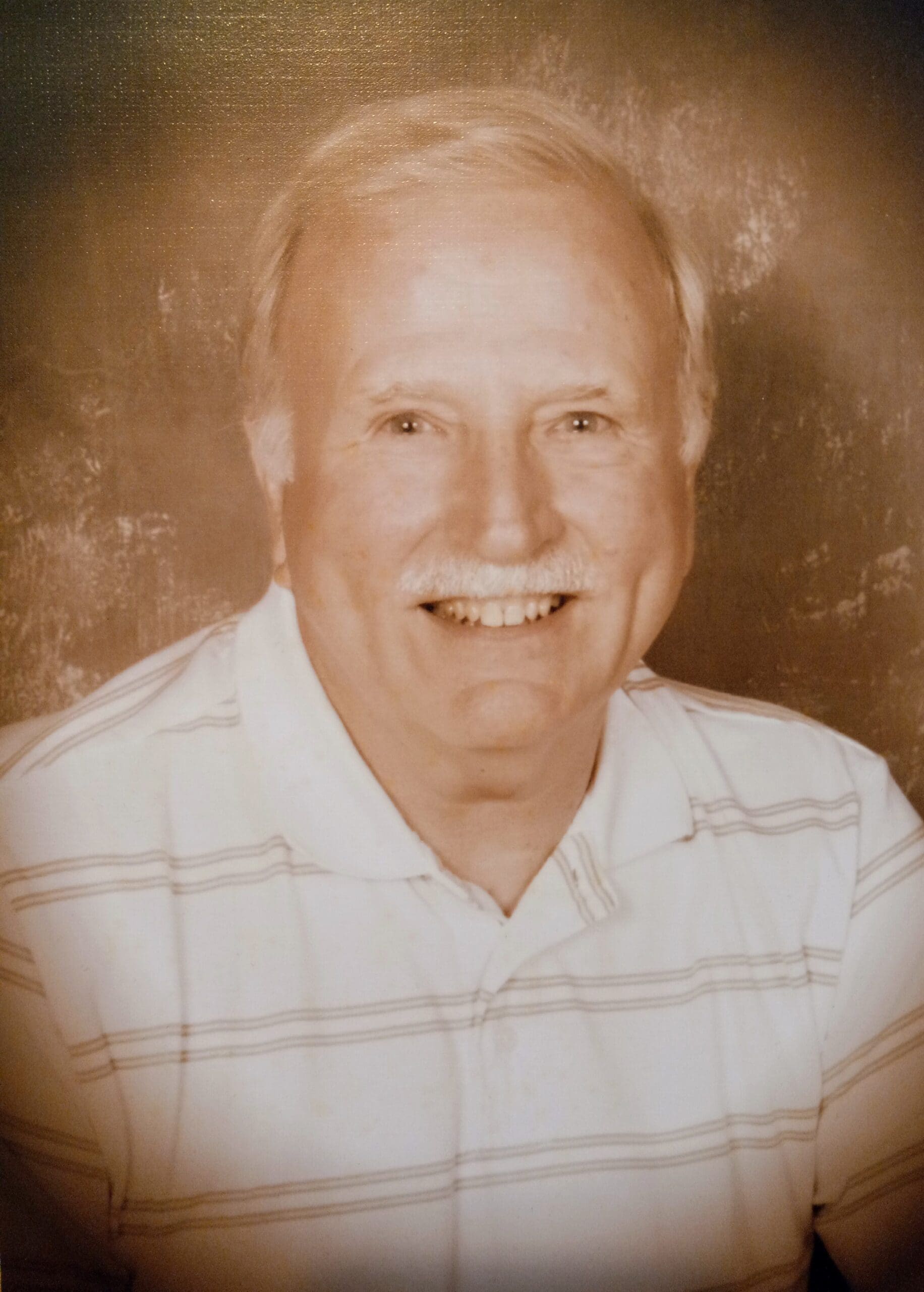 Obituary-Ronald E. Schleuder | KCLY Radio