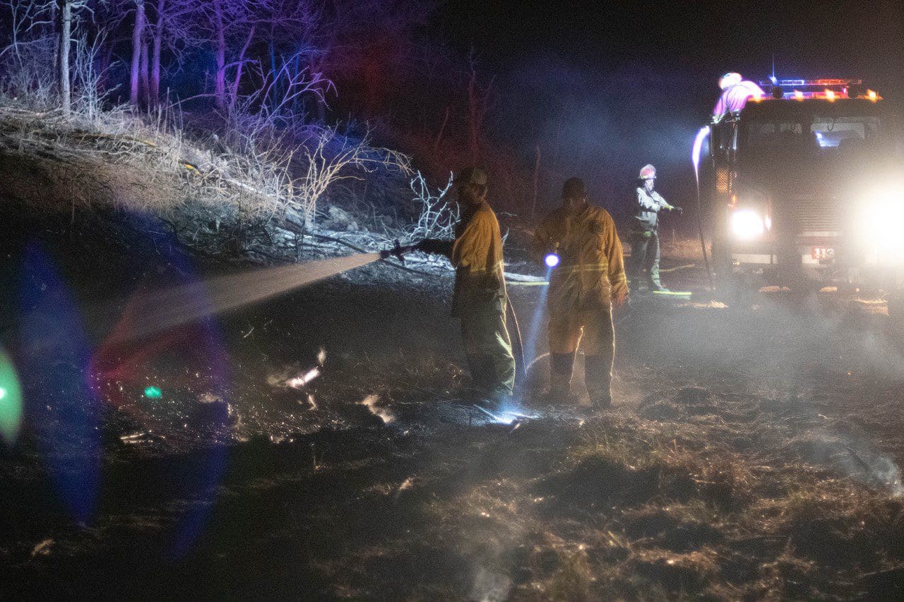 More than 50 firefighters battle wildfire near Tuttle Creek lakeshore ...