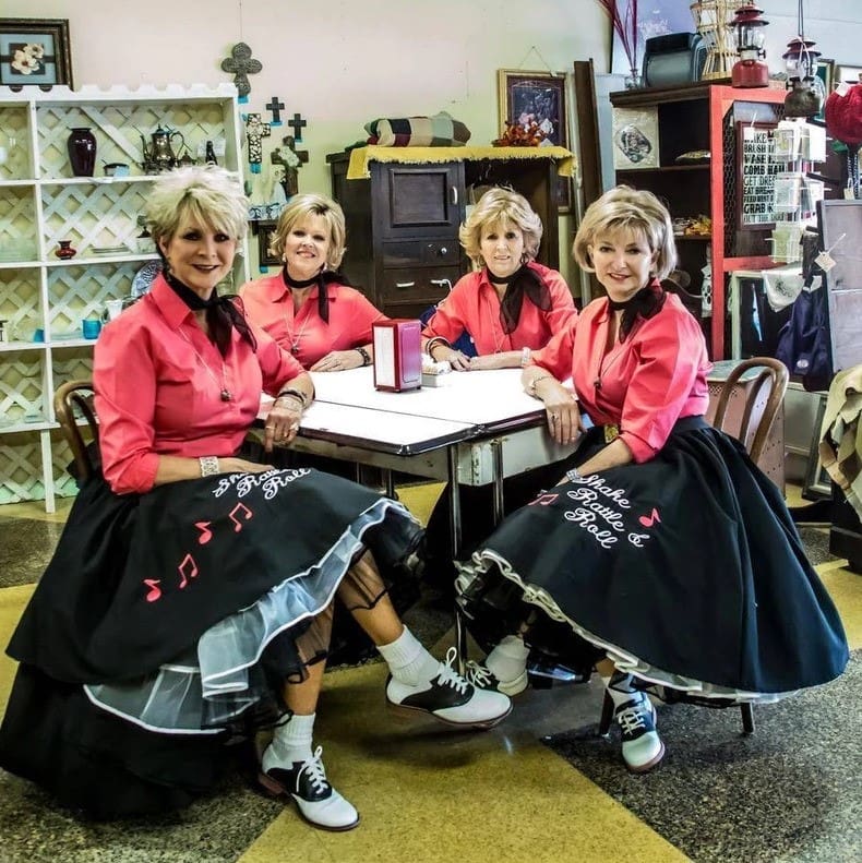 Shake Rattle & Roll Music Group Visiting Clay Center | KCLY Radio