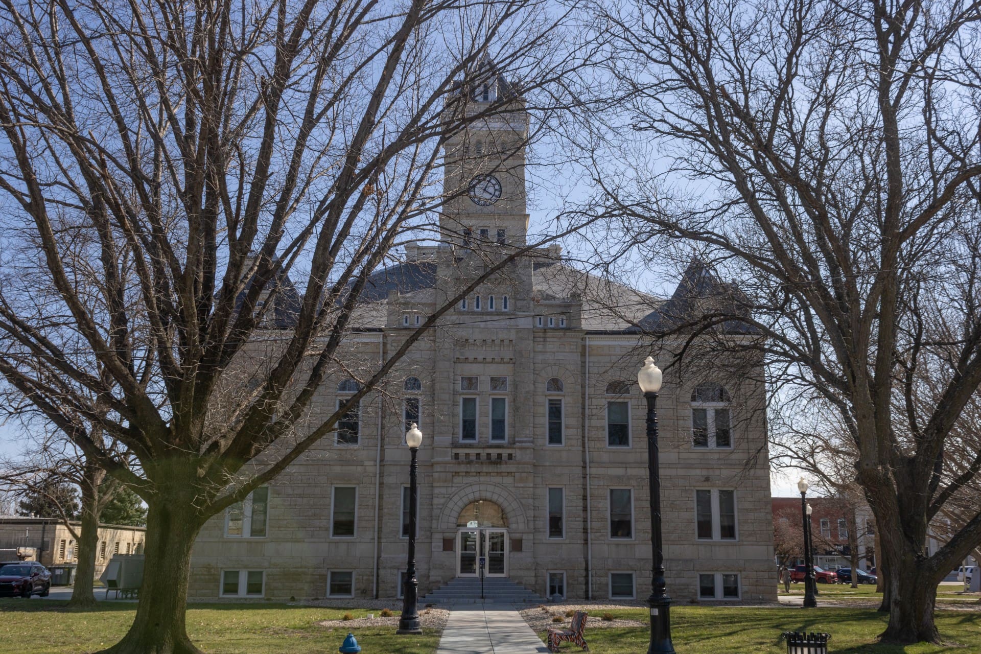 Clay County Commissioners Talk EMS, Recent High Speed Chase, Clay ...