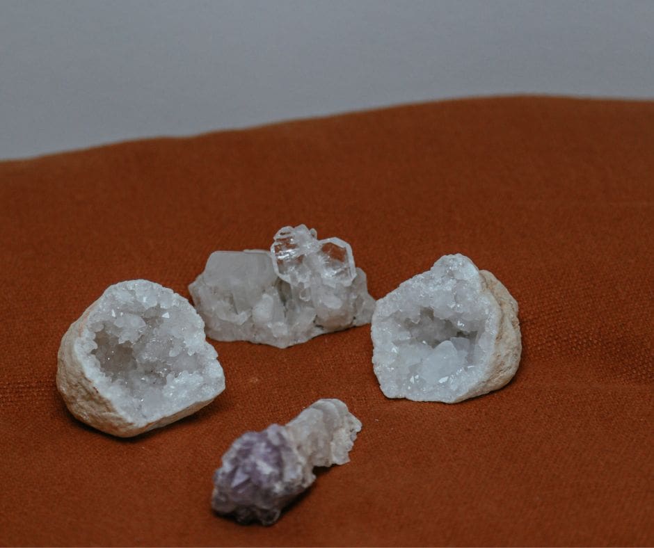 Join the Chapman Public Library in Smashing Geodes at its Upcoming ...