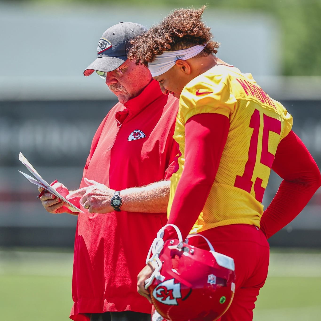 Chiefs' Reid and Mahomes Named NFL's Top Head Coach-QB Duo | KCLY Radio