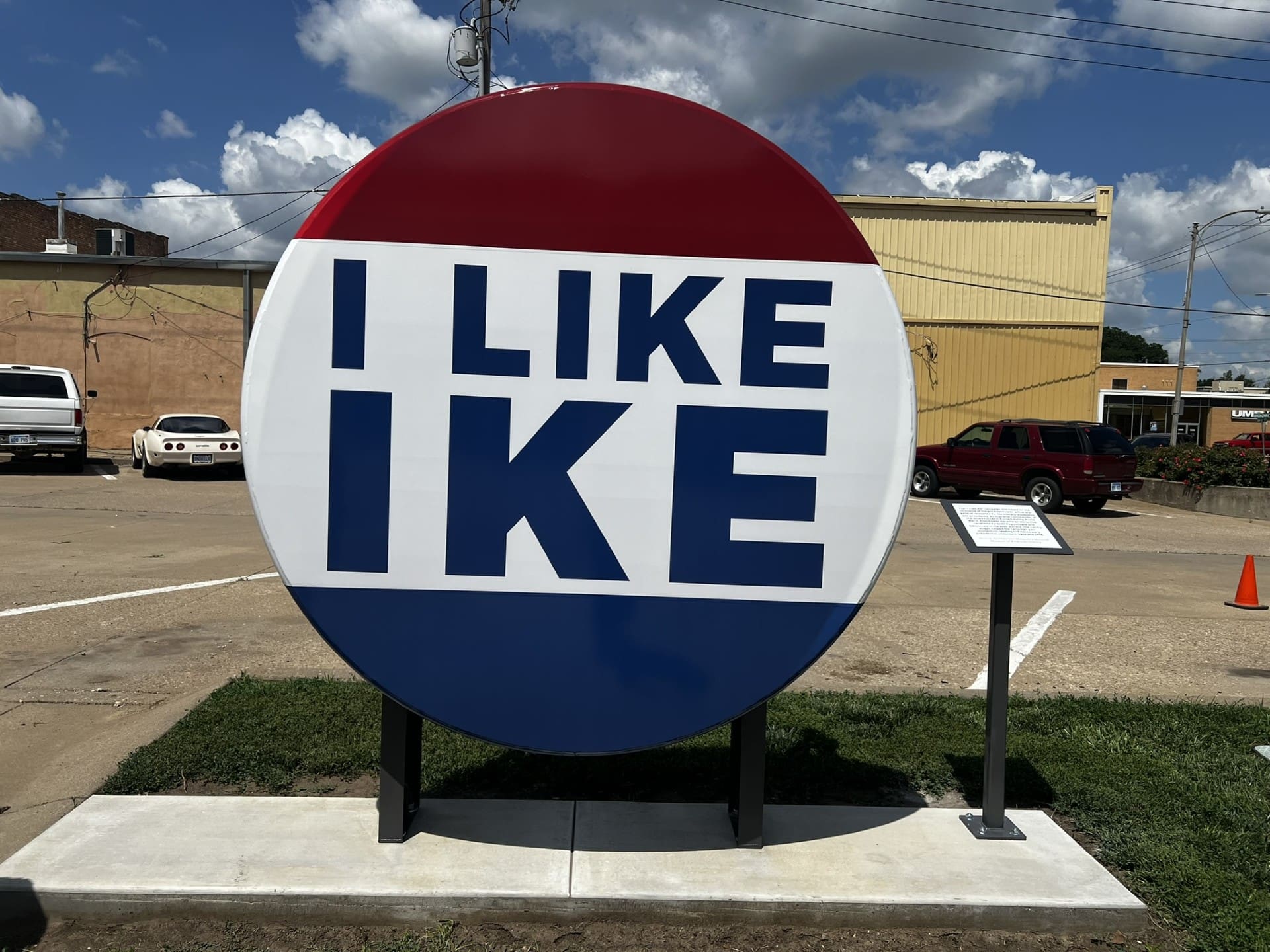 World’s Largest “I Like Ike” Button Unveiled in Abilene | KCLY Radio