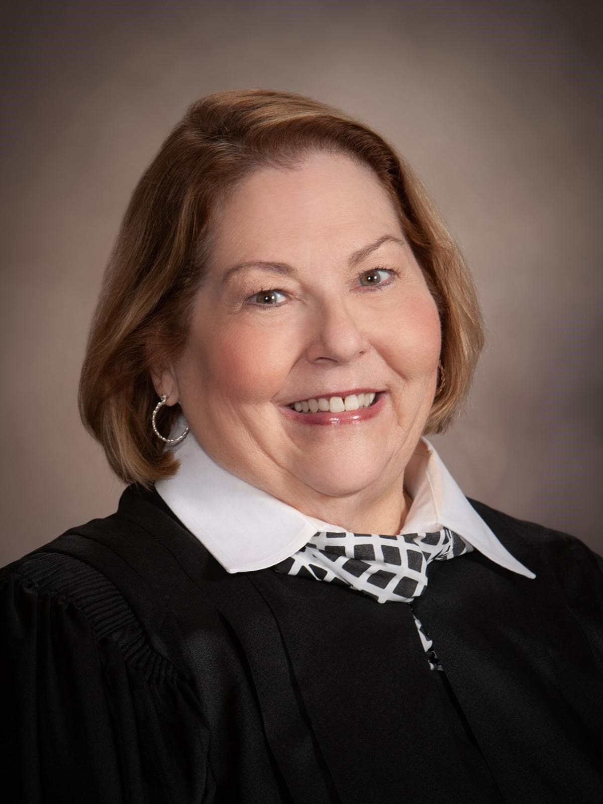 Chief Judge Karen Arnold-Burger Elected to American Law Institute, Aims ... Chief Judge Karen Arnold-Burger Elected to American Law Institute, Aims ...