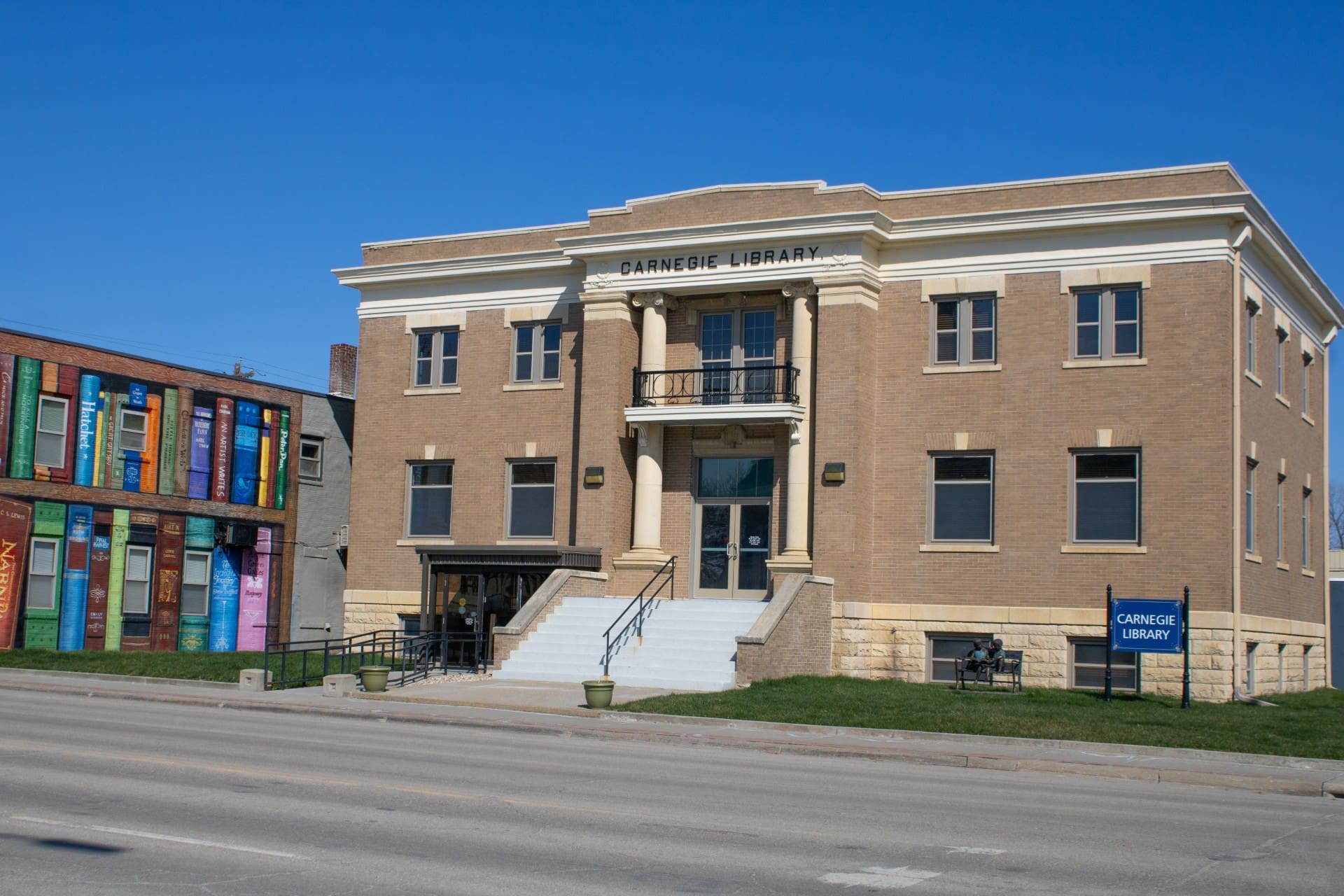 Clay Center Carnegie Library to Host Comedy Ventriloquist During Summer ...