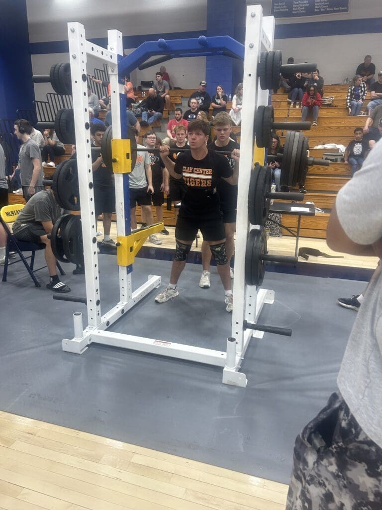 10 student-athletes compete in the 3A State Powerlifting Meet | KCLY Radio