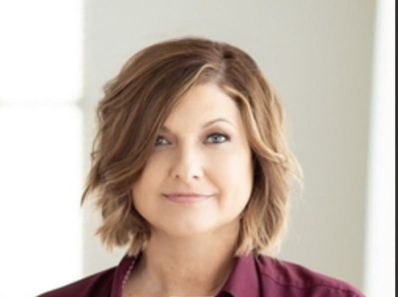 Kansas Profile – Now That’s Rural: Leslie Schrag, Kingman | KCLY Radio