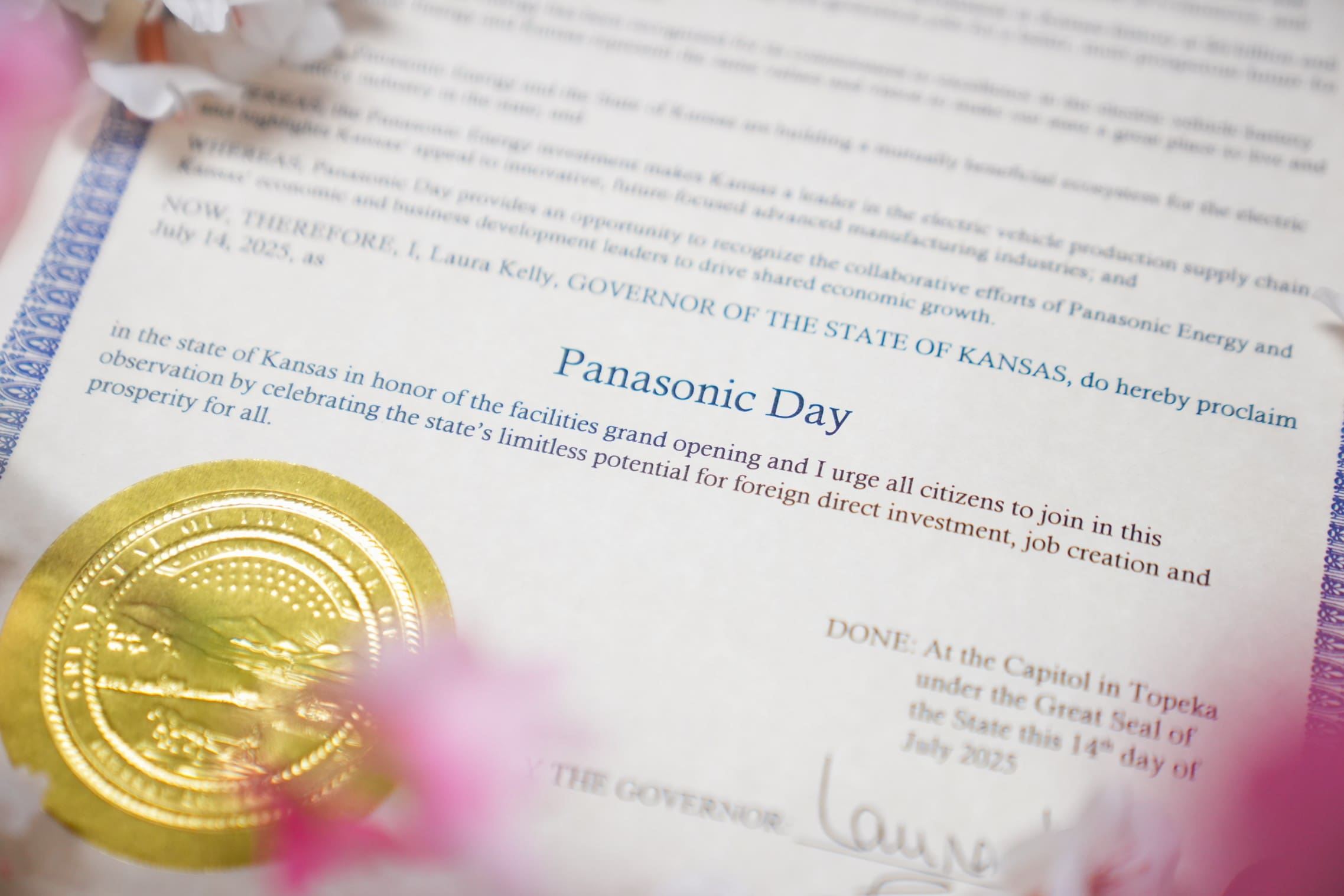 Kansas Celebrates Opening of Panasonic’s $4 Billion EV Battery Plant in ...